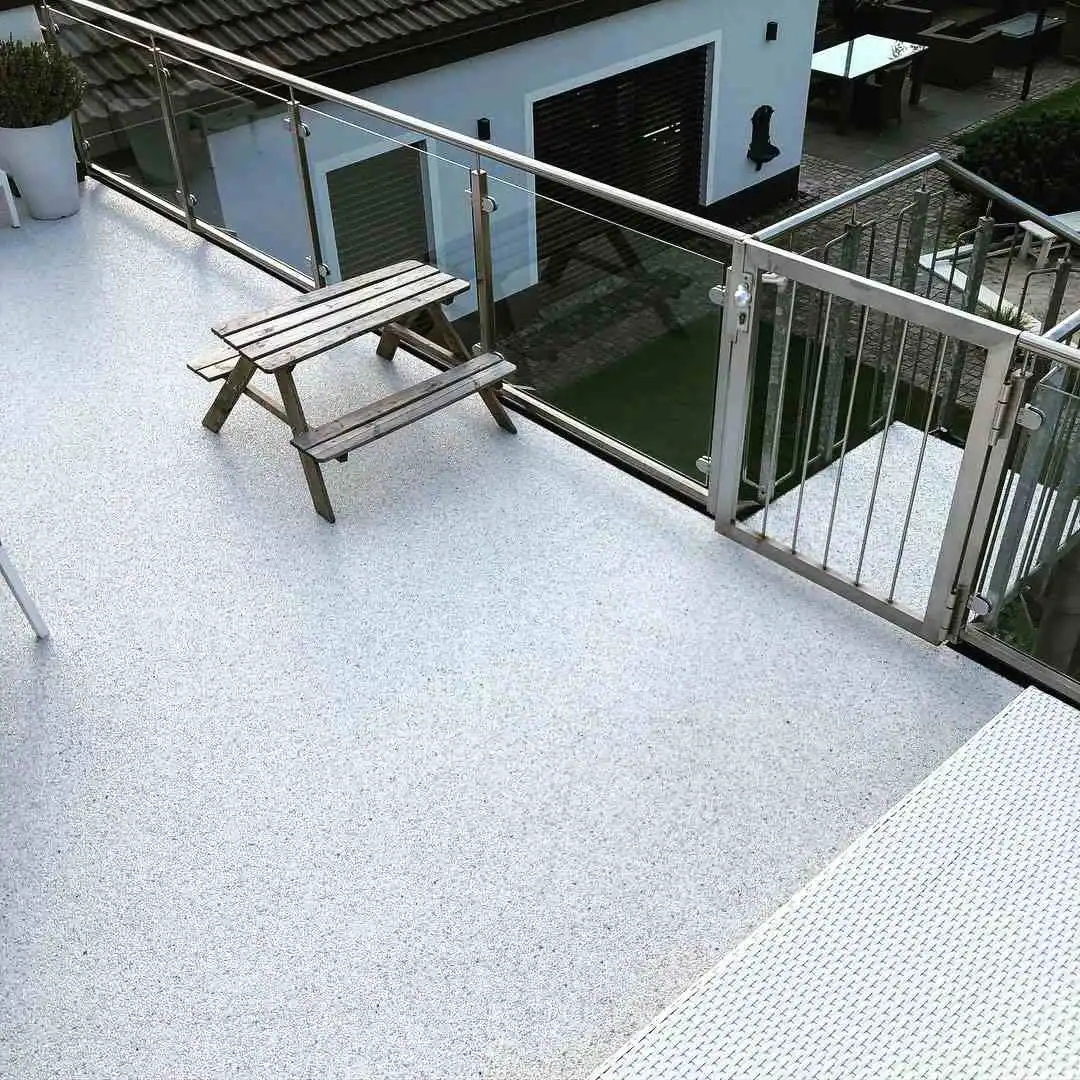 Steinteppich Auf Balkon